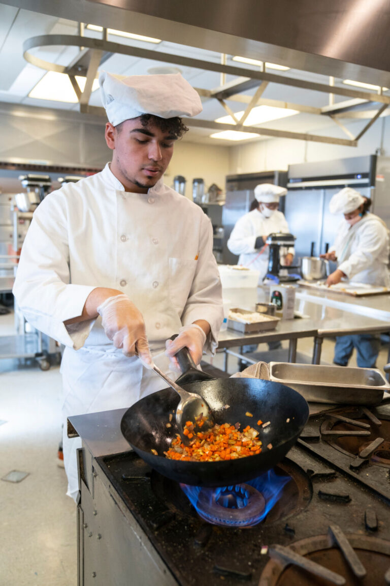 Home Economics: A Thing of the Past? - Pittsburgh Parent